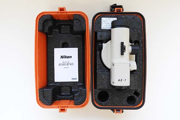 中古 ニコン自動レベルAE-7 売り切れ - 有限会社湘南通商 │ 測量機専門店（レンタル・点検調整・修理・販売）